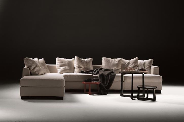 Pleasure sofa by Flexform